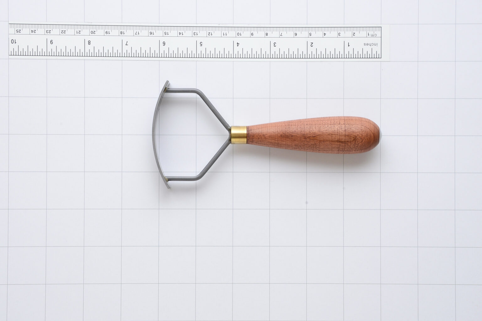 Curved Rake (2 Sizes) - Kochi